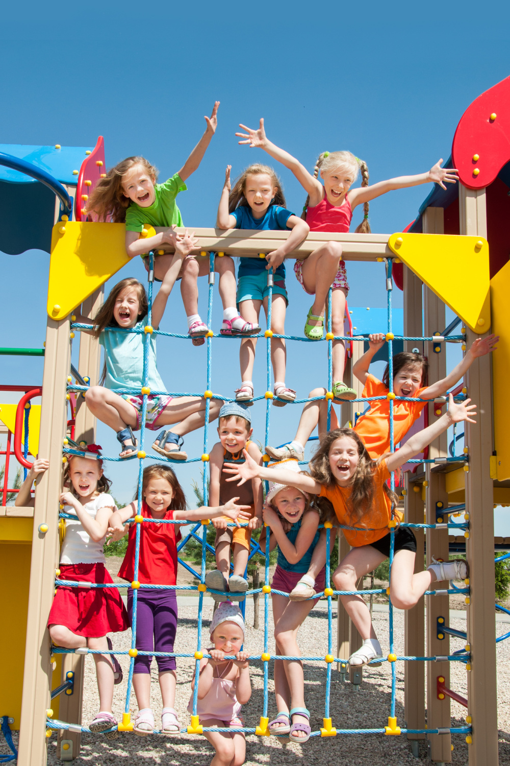 Raising Low-Tech Kids in a High-Tech World | 8 Hacks That Work