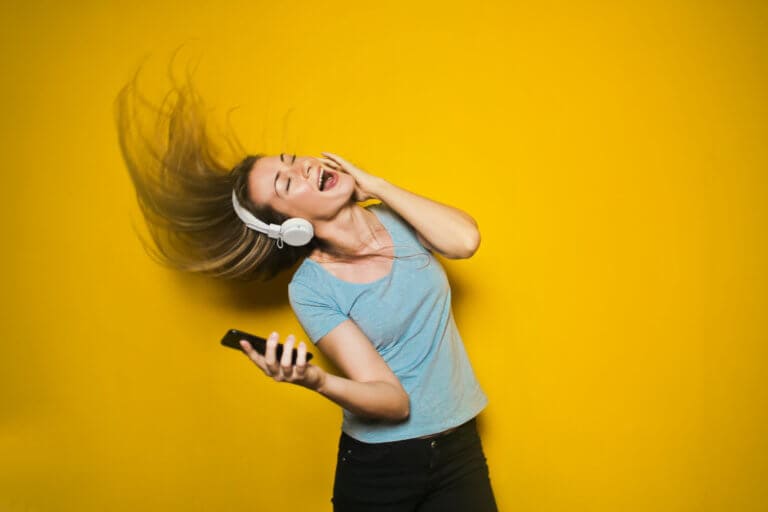 15 Proven Methods to INSTANTLY Boost Your Mood